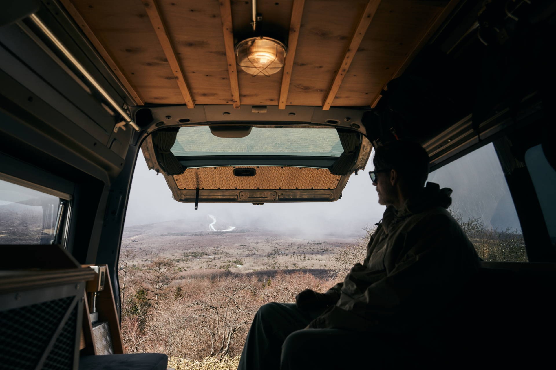 GRIDLESS GARAGE LIFE を体現したGMLVAN G-01 誕生 ｜ 場所と時間に縛られず、偶然出会う感動を - GORDON ...